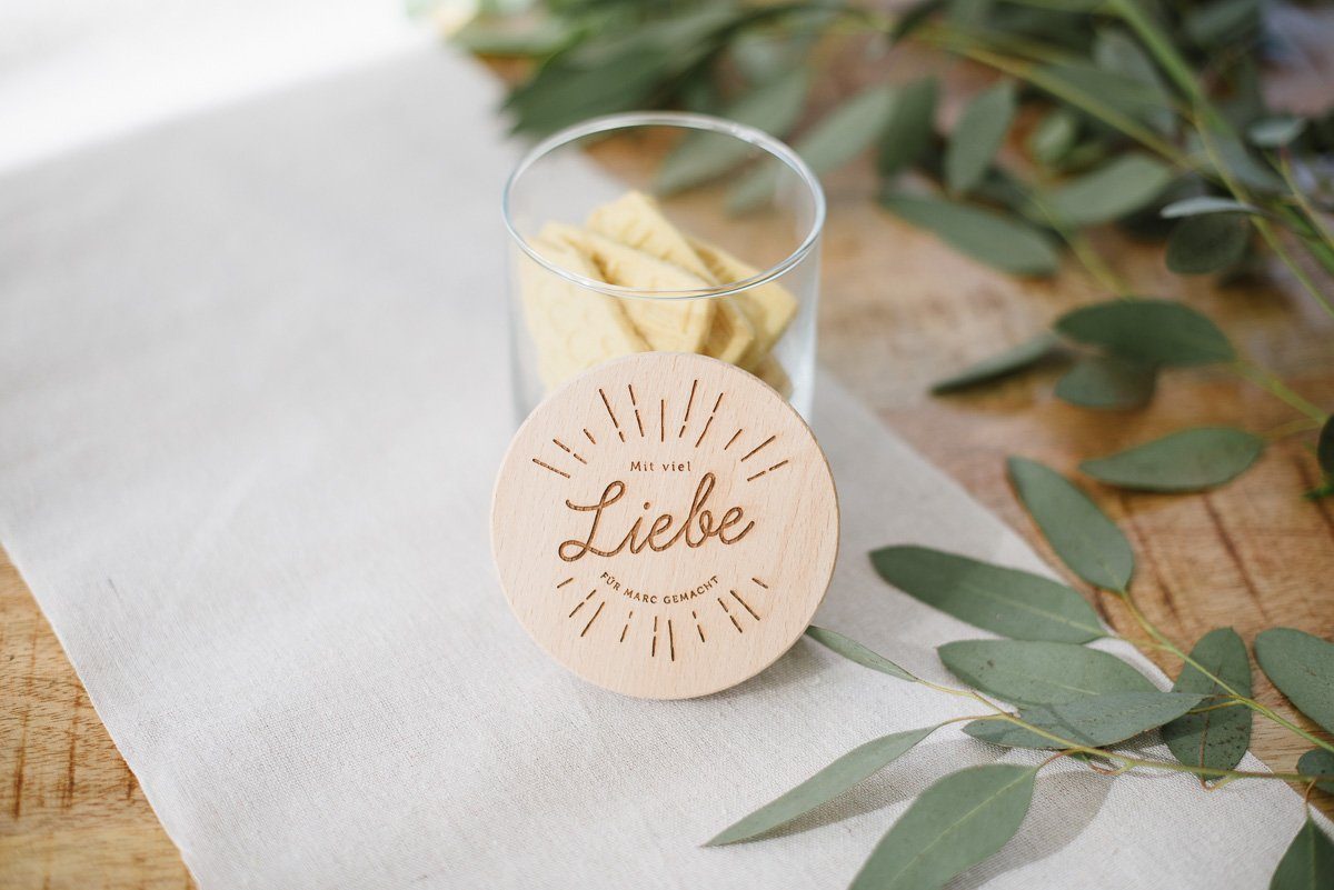 Vorratsglas 'Mit viel Liebe' + Name