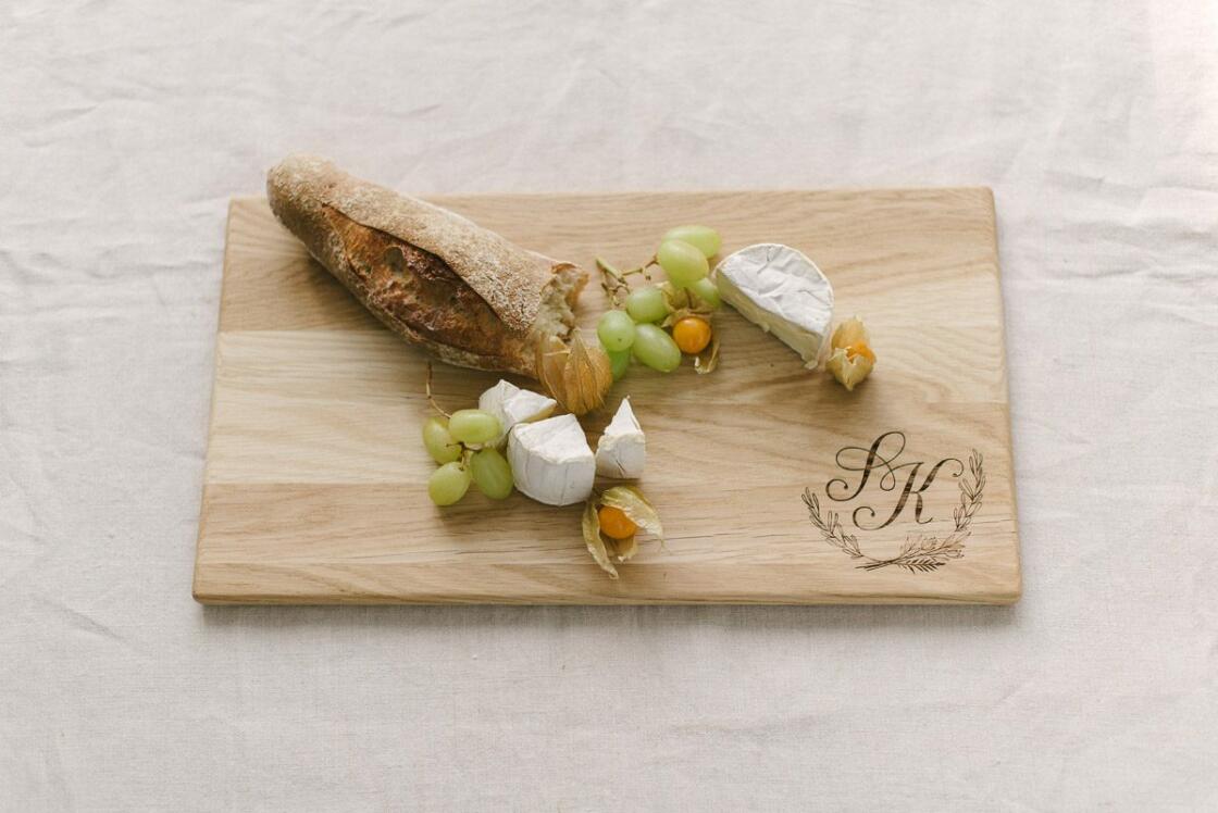 Großes Servierbrett Eiche 'Monogram' - Fräulein K. Sagt Ja