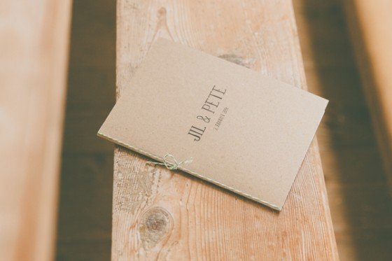 Blumen, Wiesen, die Berge und ein super süßes Paar von Lene Photography ...